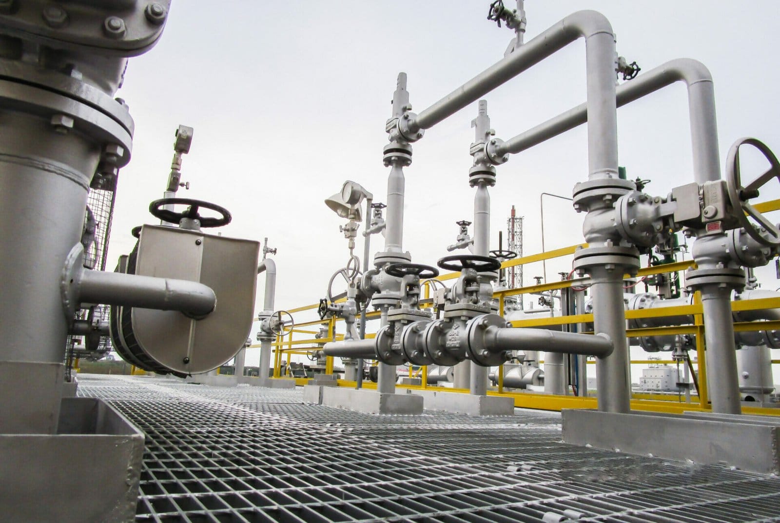 Opérateur de raffinerie : salaire, formation et rôle