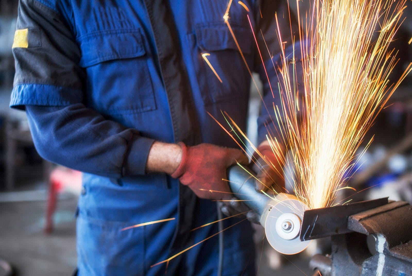 Métallier : salaire, formation, rôle et compétence...